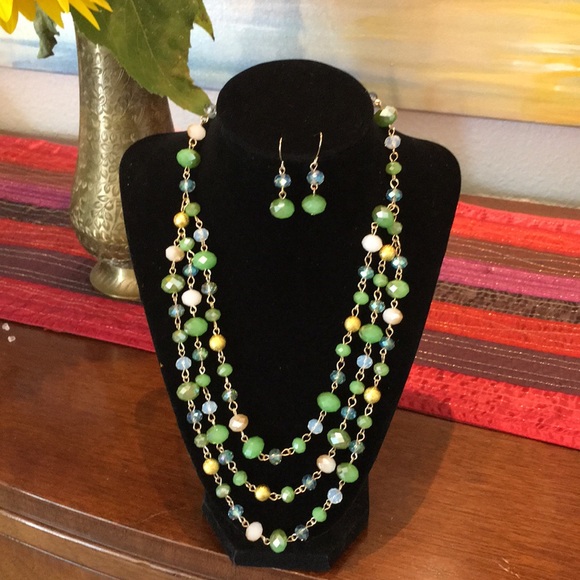 Jewelry | Green Crystal Necklace And Earrings Set | Poshmark